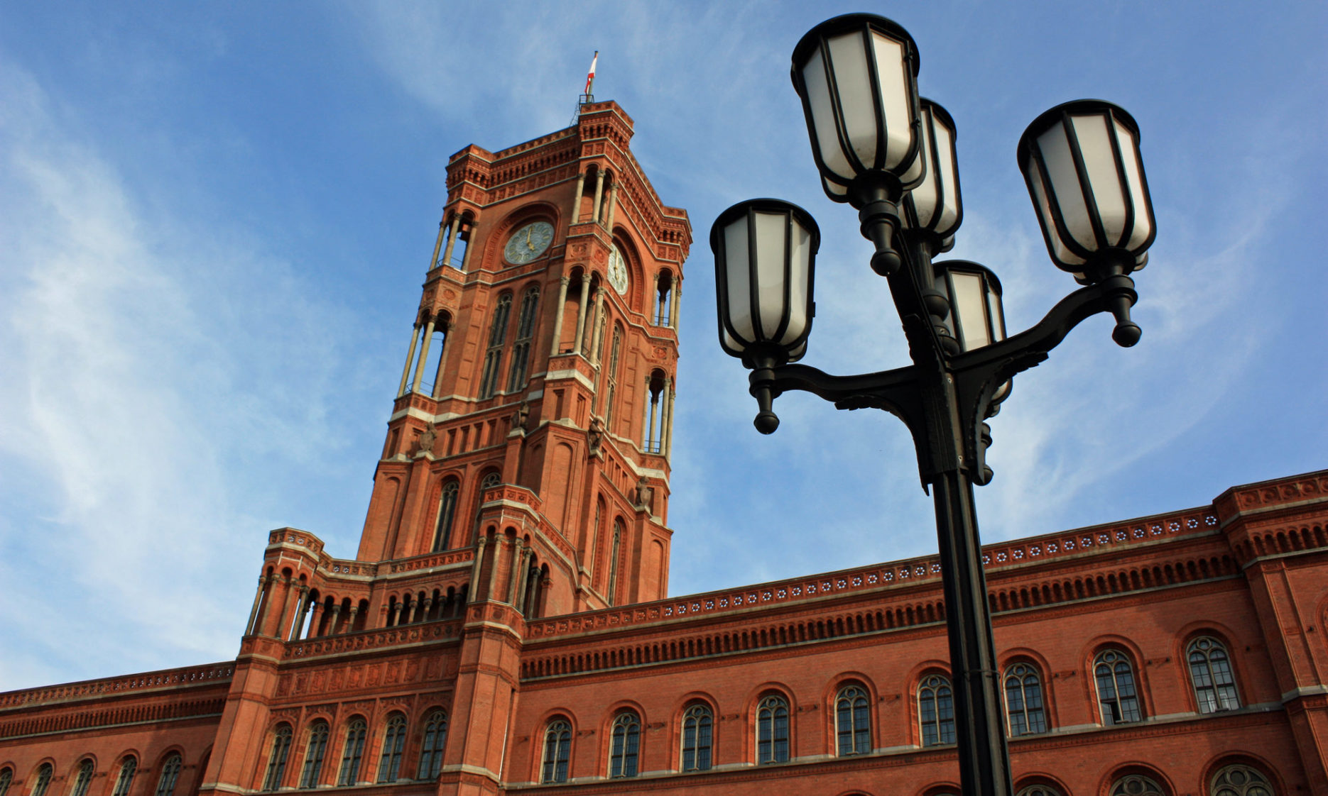 Rotes Rathaus in Berlin » Berlin Sehenswürdigkeiten